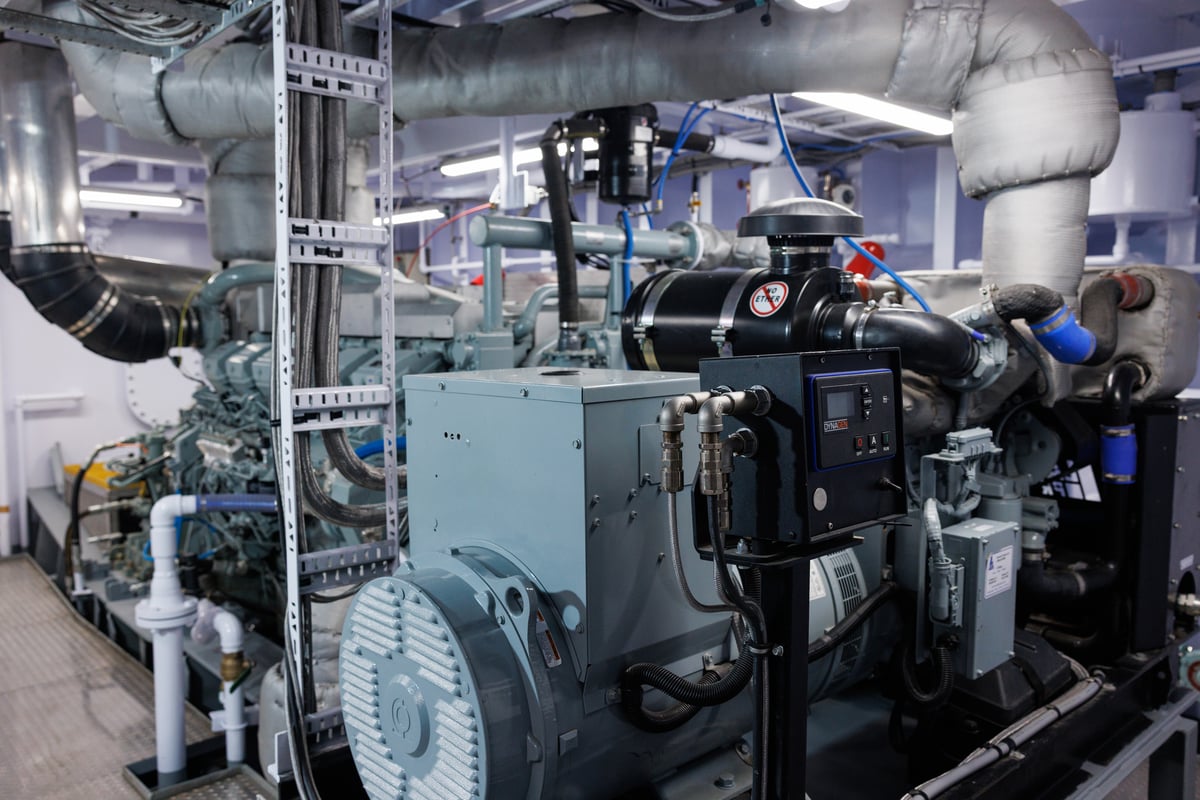 C&C Delivers Tier 4 Mitsubishi-Powered Towboat Al Sloss to Canal Barge